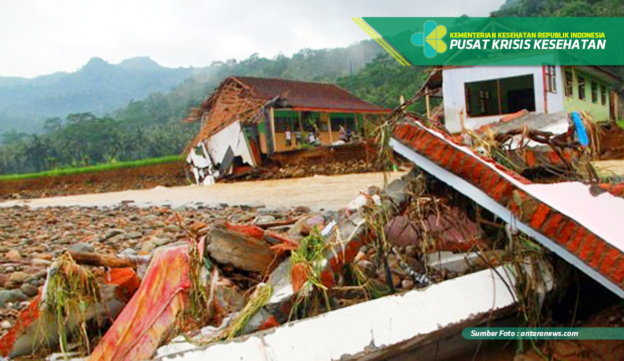 Tanah Longsor di Jember Menimbun 3 Warga