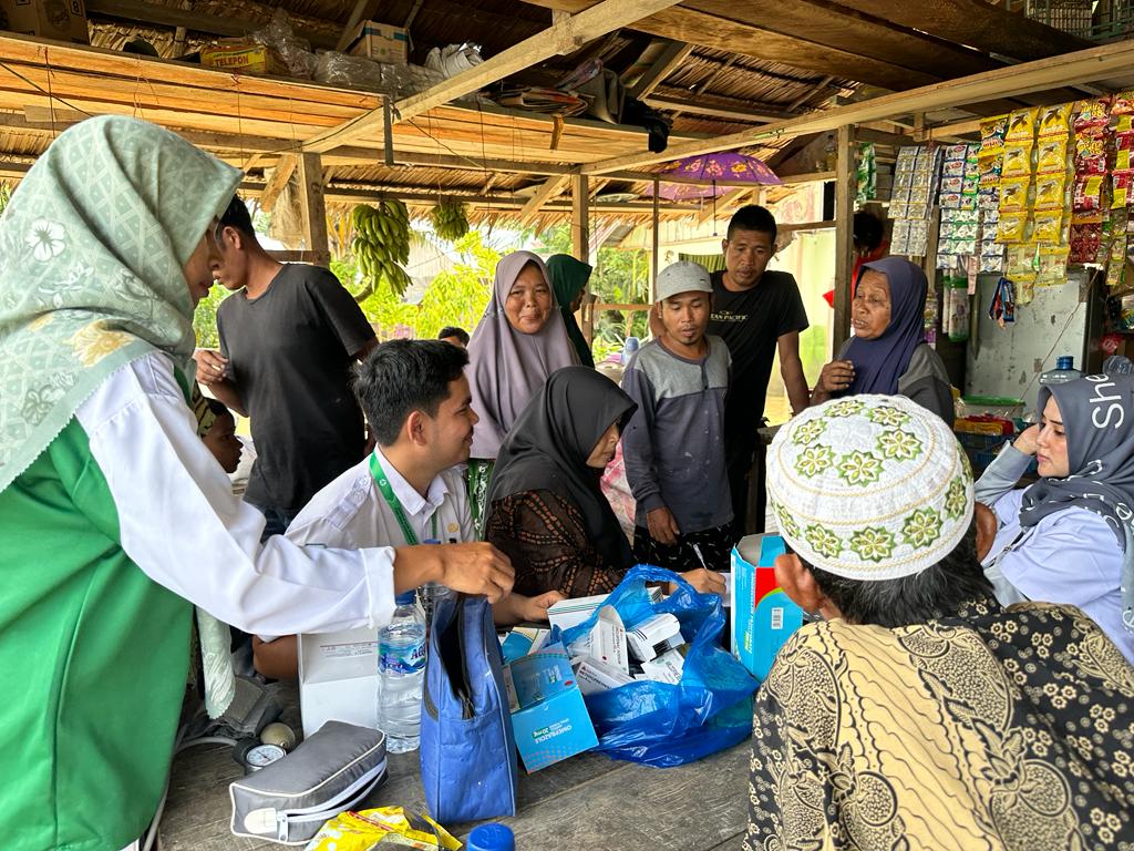 Pelayanan Kesehatan kepada Masyarakat di Pos Kesehatan